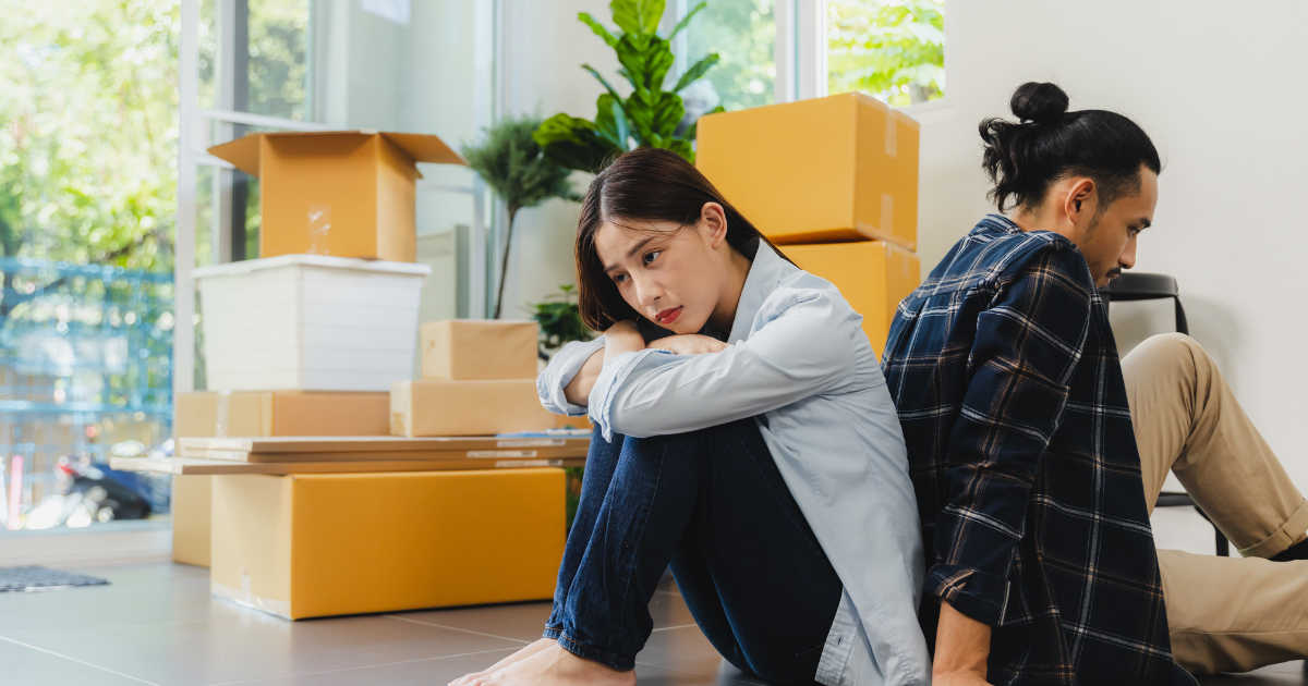 Low Contact vs No Contact: Which One Should You Choose? - Sallt Sisters